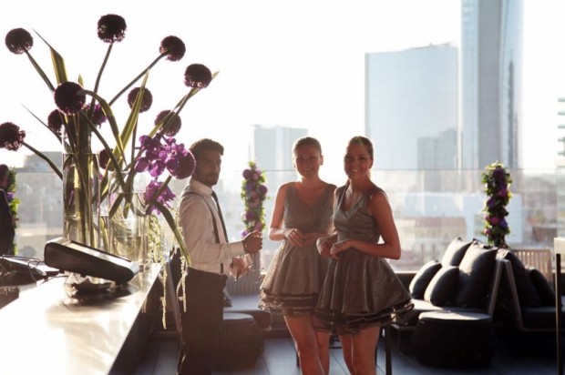 AM party and Me Hotel | AFFASHIONATE.COM