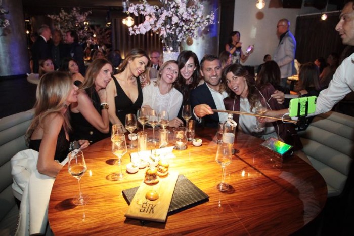 AM party and Me Hotel | AFFASHIONATE.COM